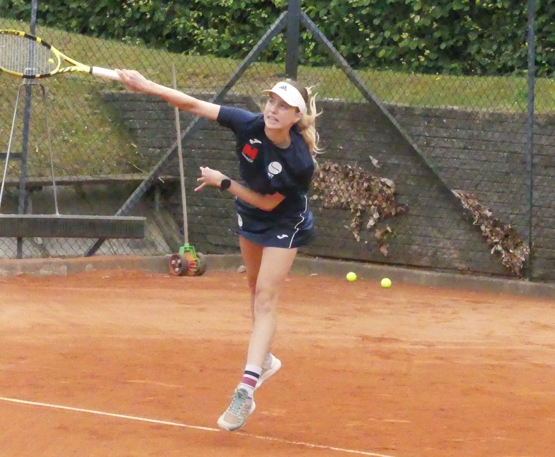 HVT klar til puljefinale med storsejr