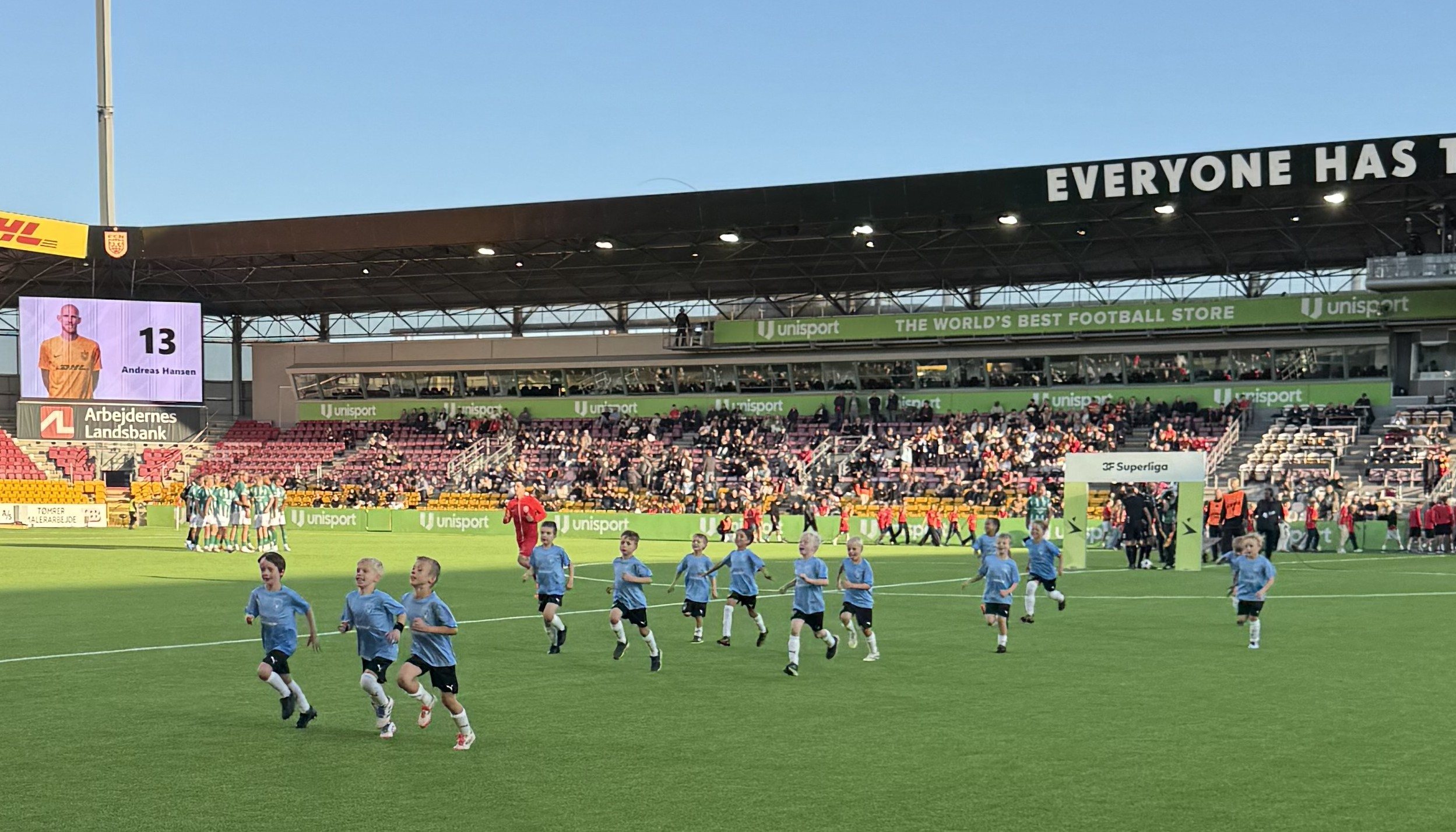 Jonstrupdrenge fik kæmpe oplevelse i Right to Dream Park